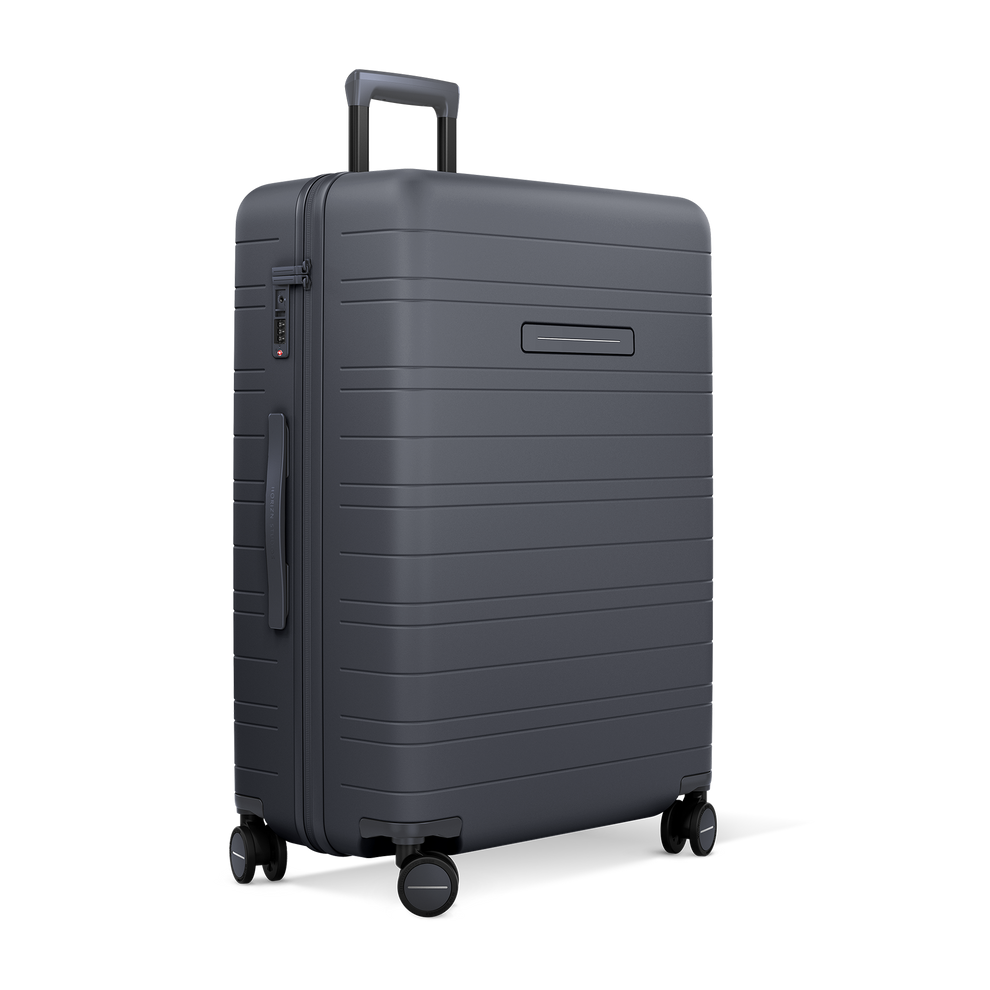 H7 RE – Lightweight Check-In Luggage | Horizn Studios